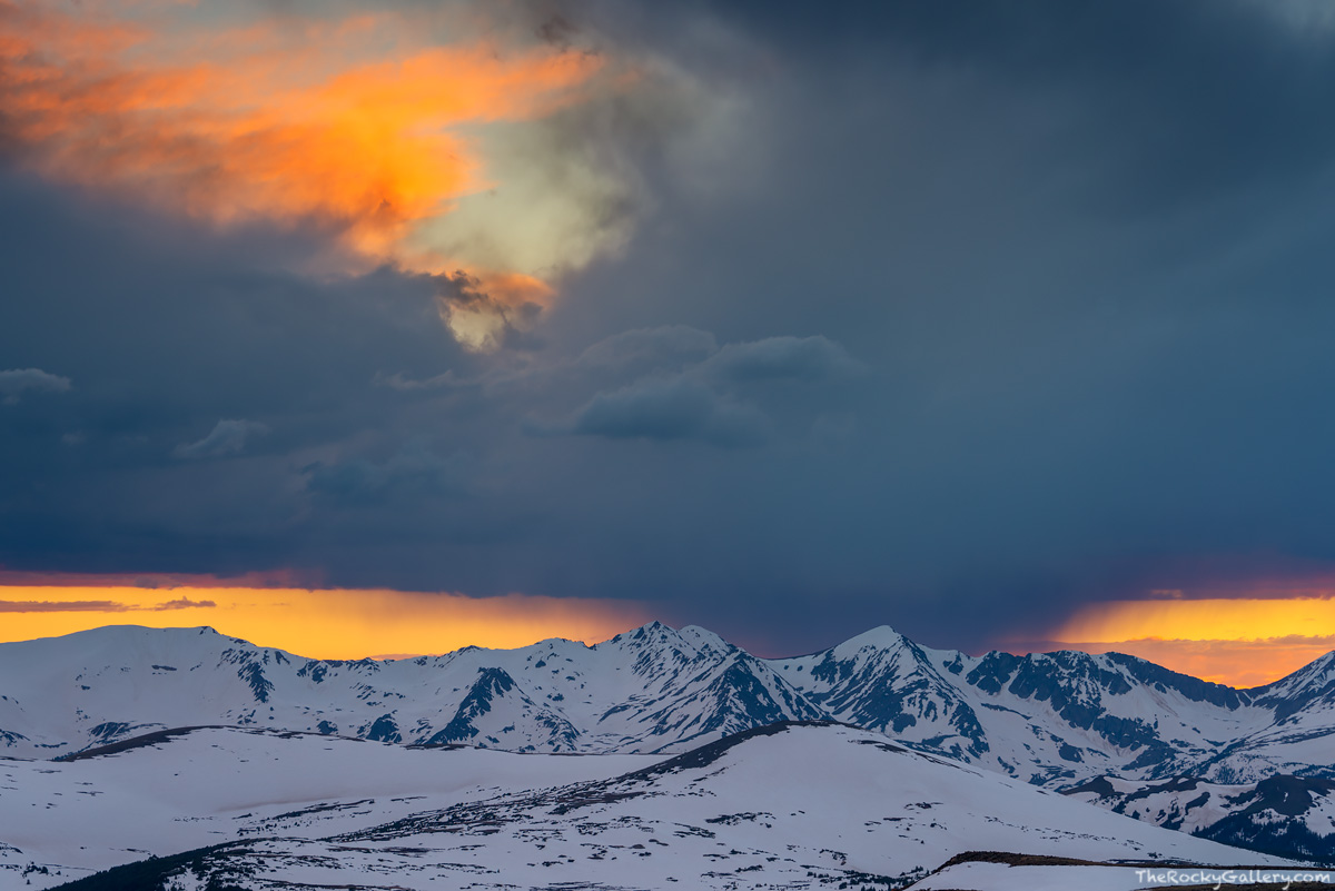 Saying Goodnight | Rocky Mountain National Park, Colorado | Thomas ...